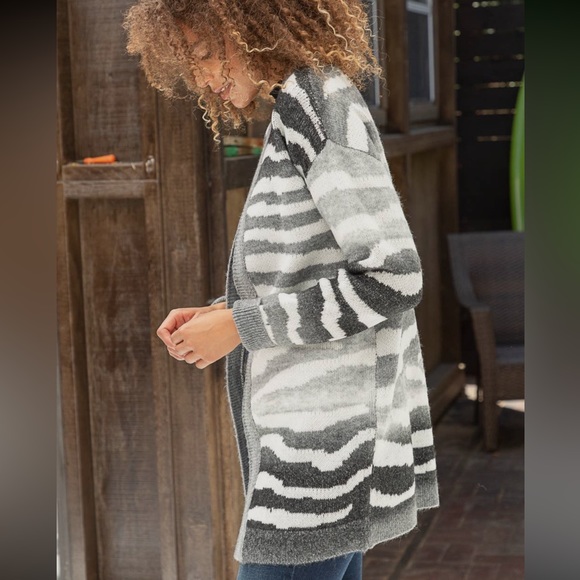 Mystree | Sweaters | Zebra Print Multi Color Open Cardigan Sm L ...